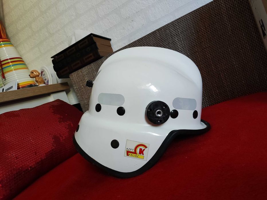Hełm strażacki KZPT Kalisz Kask Chełm bojowy PH-5/Z-91 Biały Bydgoszcz ...