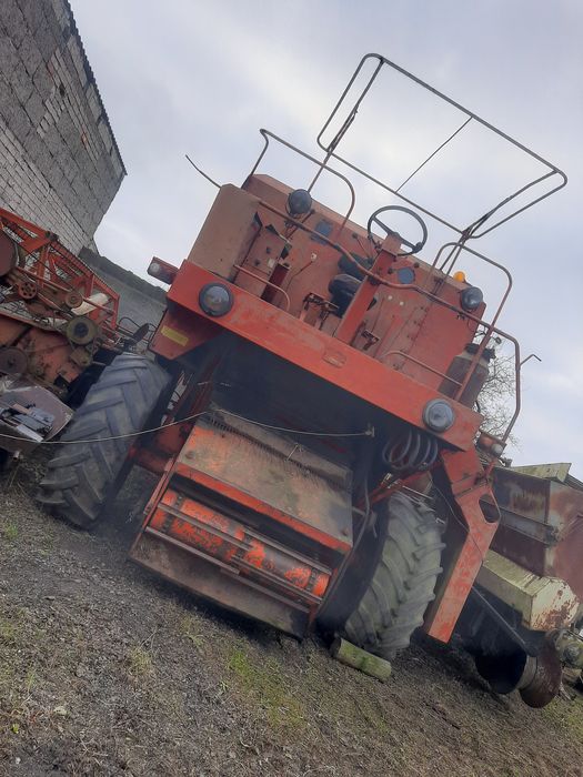 Kombajn zbożowy BIZON Skic • OLX.pl