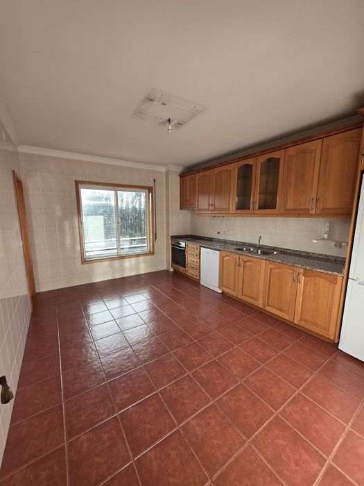 Arrendo T2 São João de Ver São João de Ver • OLX.pt