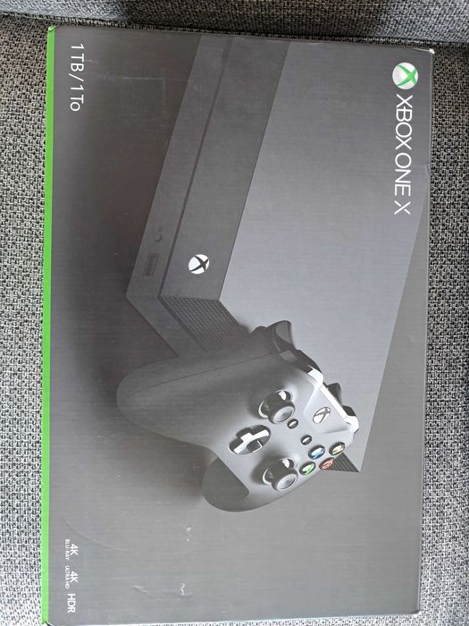 X BOX ONE X - 1 Tera - Black Custóias, Leça Do Balio E Guifões • OLX.pt