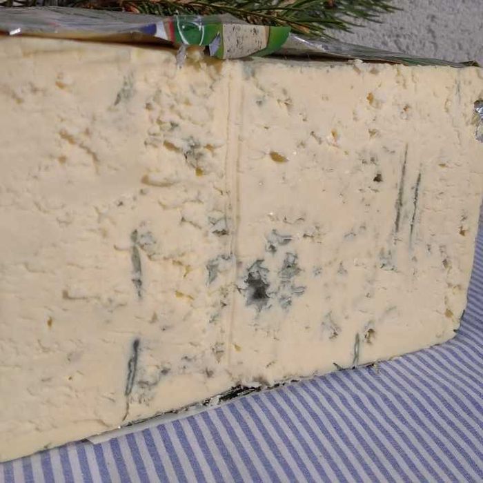 Сыр Дор Блю, сыр с голубой плесенью DorBlu Classic: 640 грн. - Продукты ...