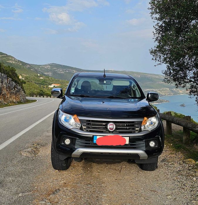Pickup Fiat fullback 11/2017 diesel 180cv automatica 60 mim km São ...