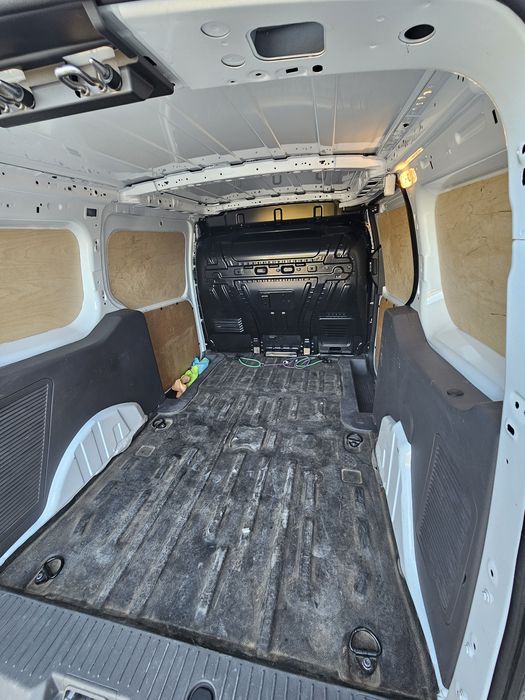 Ford Transit Connect L2 São Brás de Alportel • OLX Portugal
