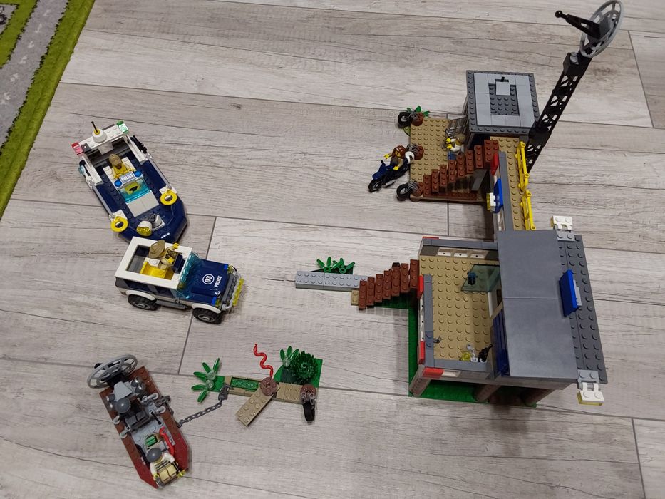 Lego swamp police 60069 оригінал: 2 000 грн. - Конструктори Львів на Olx
