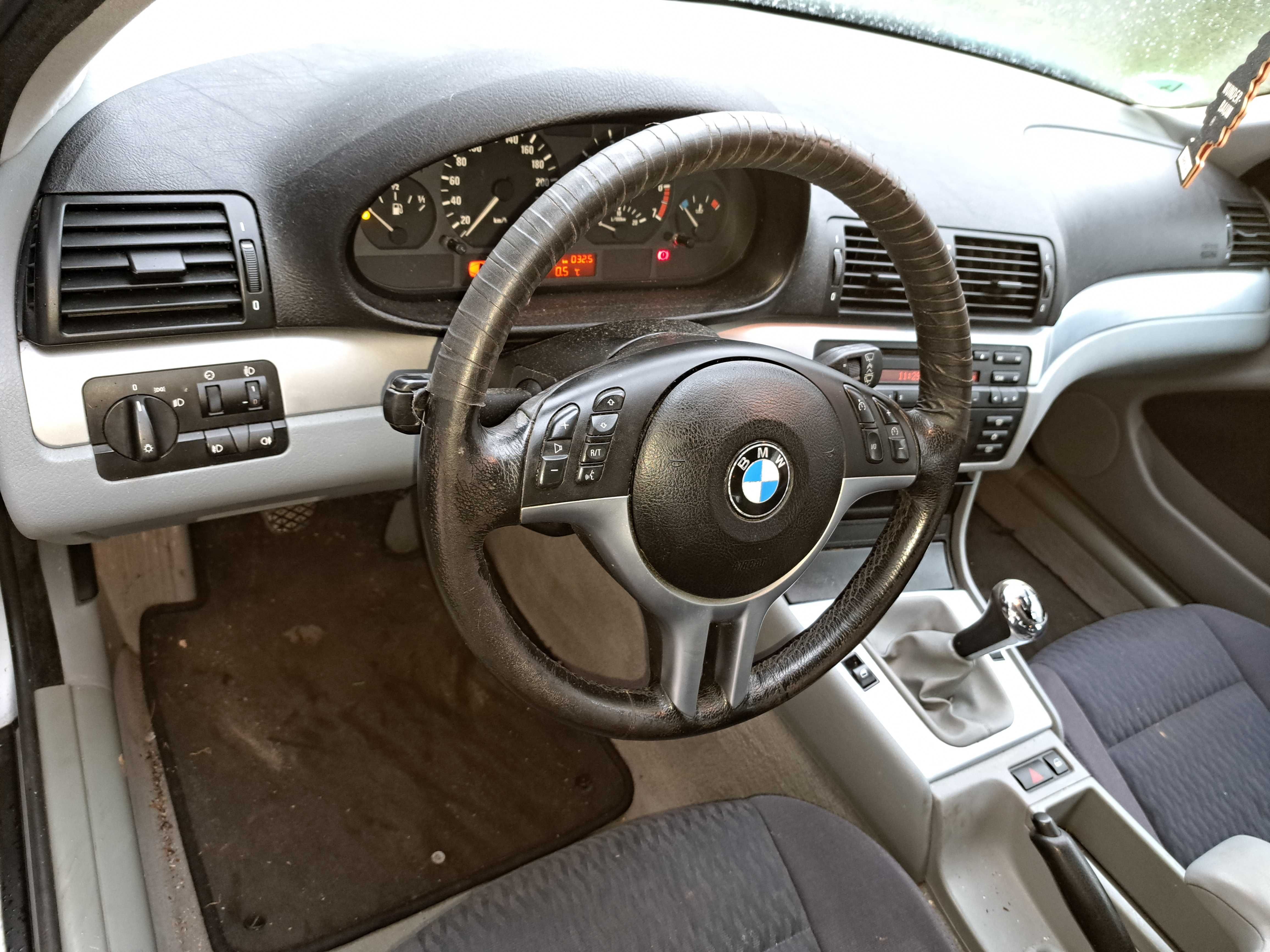 Listwy dekory BMW e46 sedan srebrne komplet Brzeźnio • OLX.pl Listwy dekory BMW e46 sedan srebrne komplet Brzeźnio • OLX.pl