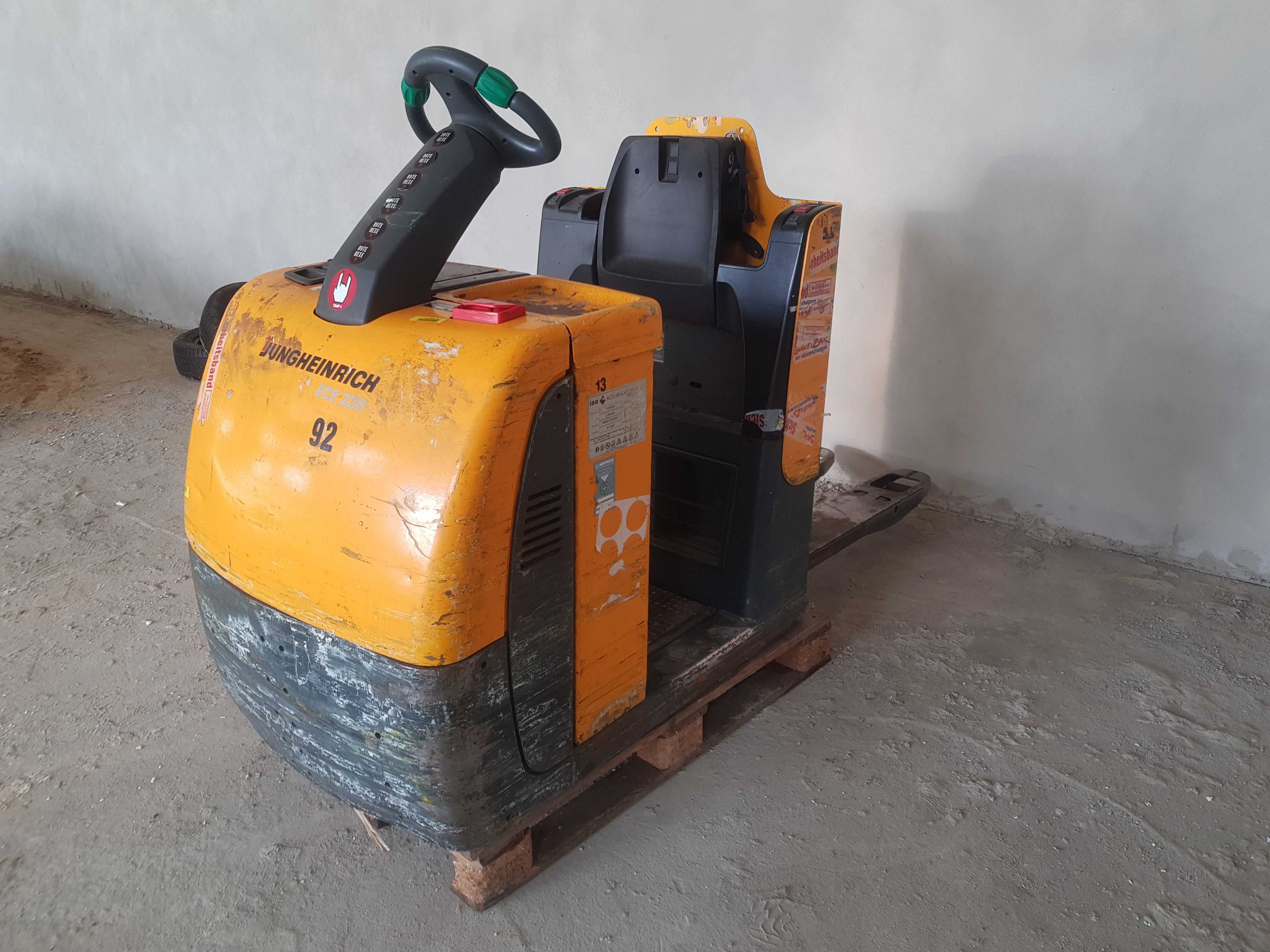 Wózek widłowy paleciak Elektryczny JUNGHEINRICH Ece 226 Ostrzeszów • OLX.pl Wózek widłowy paleciak Elektryczny JUNGHEINRICH Ece 226 Ostrzeszów • OLX.pl