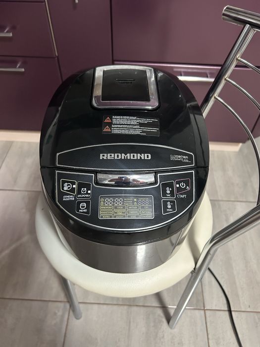 Мультиварка REDMOND RMC-M4510: 500 грн. - Пароварки, мультиварки Київ ...