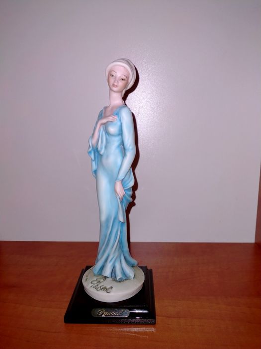 Figurka Capodimonte Berger Pascal Rajsko • OLX.pl