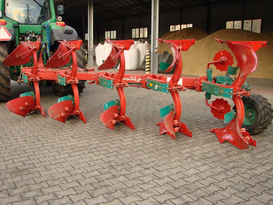 Pług Kverneland ES 100 5 korpusów. Stan bardzo dobry, gotowy do pracy ...