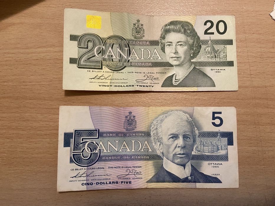 Duas Notas Dolares Canadianos Tocha OLX Portugal