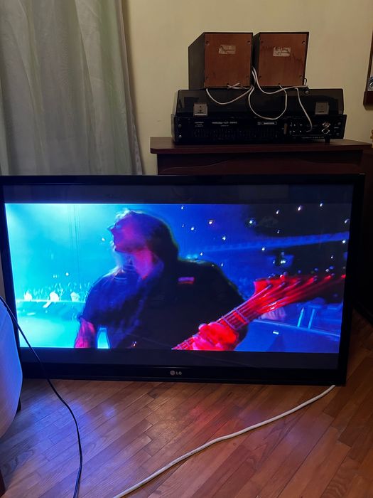 Телевизор плазмовый LG 50PK350-ZB: 2 000 грн. - Телевізори Київ на Olx