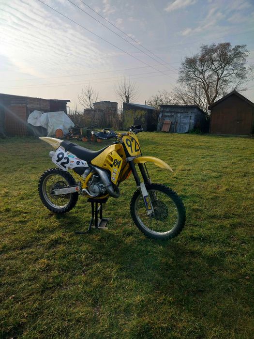 Suzuki RM 125 ( nie, yz cr kx ) Łęczyca • OLX.pl