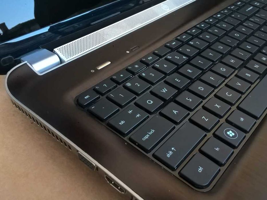 HP DV7 17,3"HD INTEL-Core-i7 8x2GH 4G 730G HD4600~2,6G HDMI WiFi BluRa ...