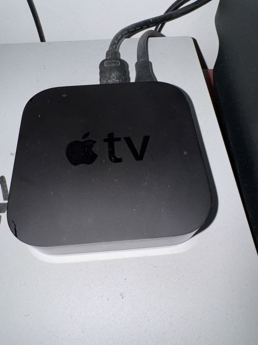 Apple tv 3 box com comando Charneca De Caparica E Sobreda • OLX.pt