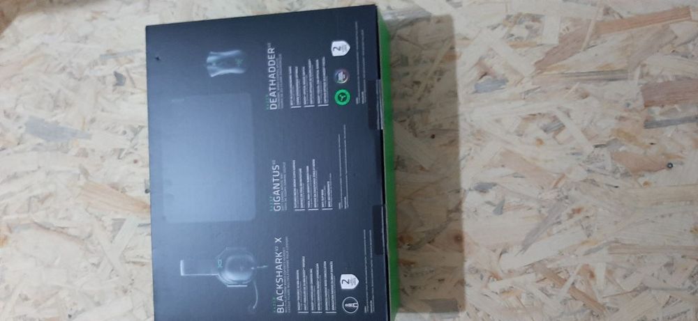 Razer Battle Bundle — DeathAdder V2, BlackShark V2 X, Gigantus V2 M (н ...