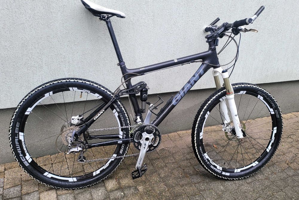Rower górski MTB GIANT NRS Composite Series Carbon Full Pabianice • OLX.pl