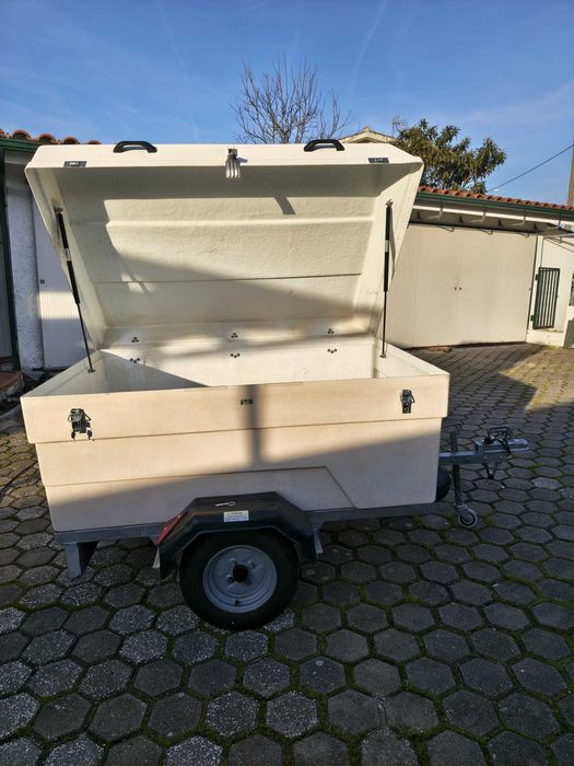 Reboque em fibra, com PB 300 Kg. Miranda do Corvo • OLX.pt
