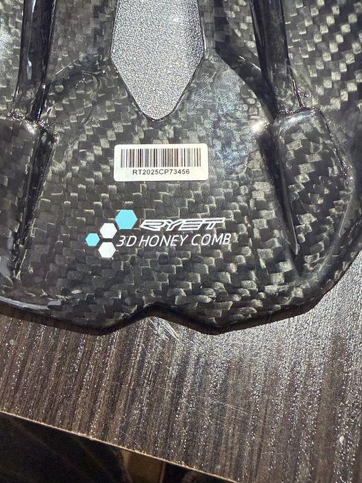 Siodelko RYET Ultimate 3D Carbon Ultra lekkie Żary • OLX.pl