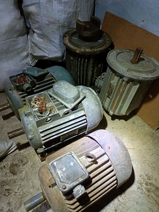 Електродвигун 2.2 квт 1000 об Электродвигатель лапа фланец: 4 500 грн ...