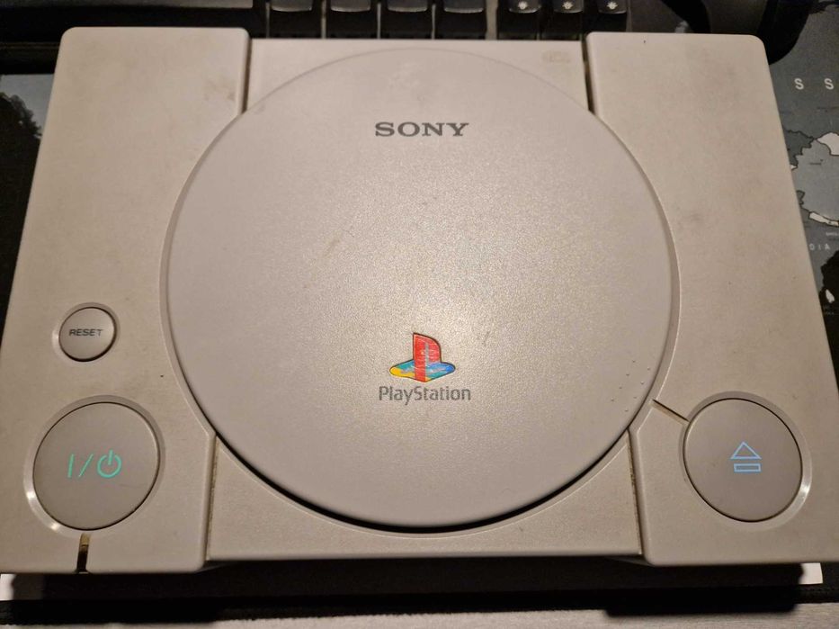 Konsola SCPH-7502 PS1 PSX Przemyśl • OLX.pl