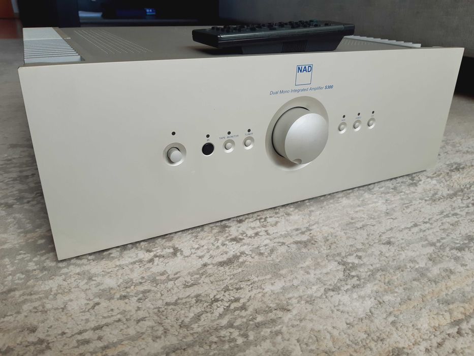 Підсилювач NAD S-300 Silver Line XLR: 49 999 грн. - Підсилювачі та ...