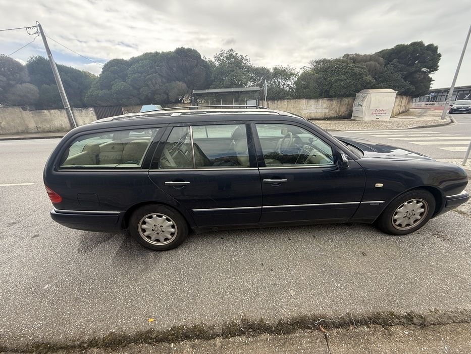 Mercedes Bens E200 gasolina Arcozelo • OLX.pt