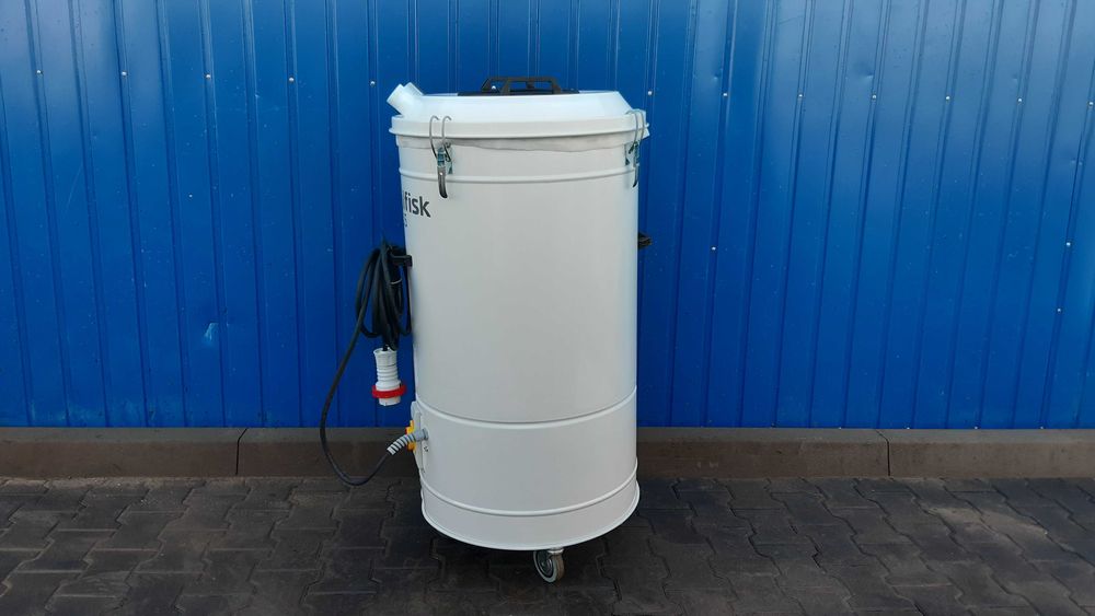 Odkurzacz przemysłowy NILFISK R 305 / VHV 320 S3 / Karcher Sułów • OLX.pl