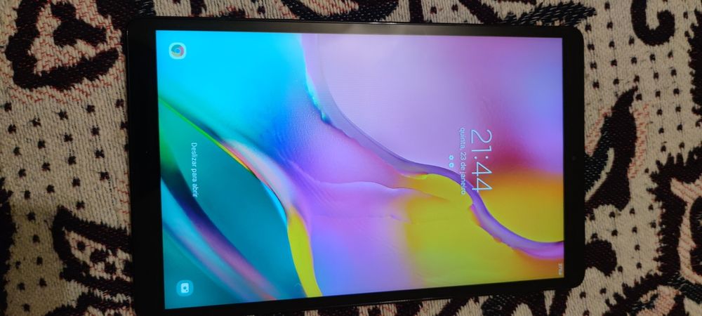 Tablet Samsung Galaxy SM 510 a funcionar bem. Valongo • OLX.pt