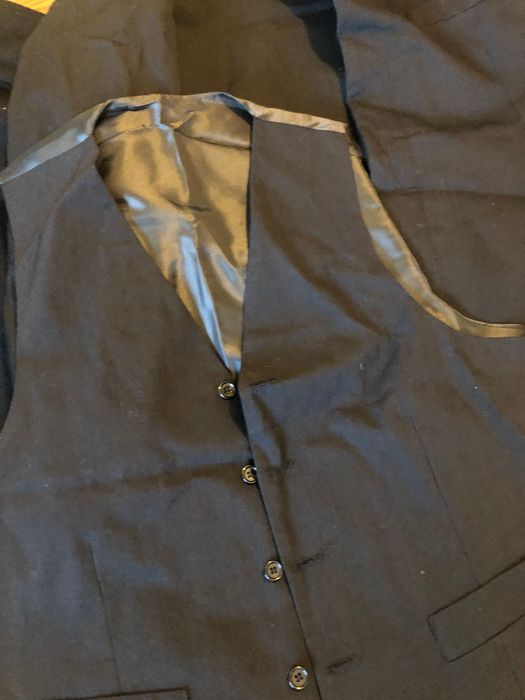 Traje académico masculino universidade Porto Cidade Da Maia • OLX Portugal