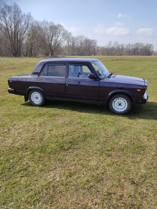 Продам ВАЗ 2107: 1 800 $ - ВАЗ Білопілля на Olx