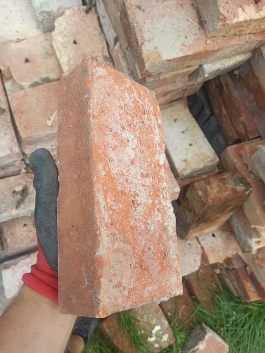 Cegła czerwona pustak żużlowy cegla rozbiorkowa Bodzanów • OLX.pl