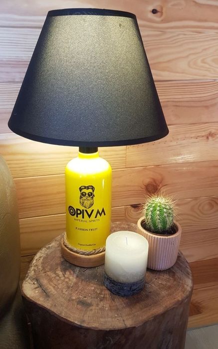 Candeeiro Artesanal feito com garrafa de gin Benfica • OLX Portugal