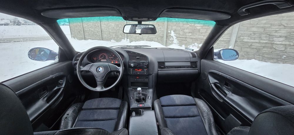 BMW e36 coupe m52b25 170km manual Jarosław • OLX.pl