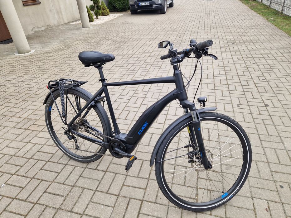 Rower elektryczny trekkingowy męski CUBE Bosch Active line SUPER STAN Poręba-Kocęby • OLX.pl