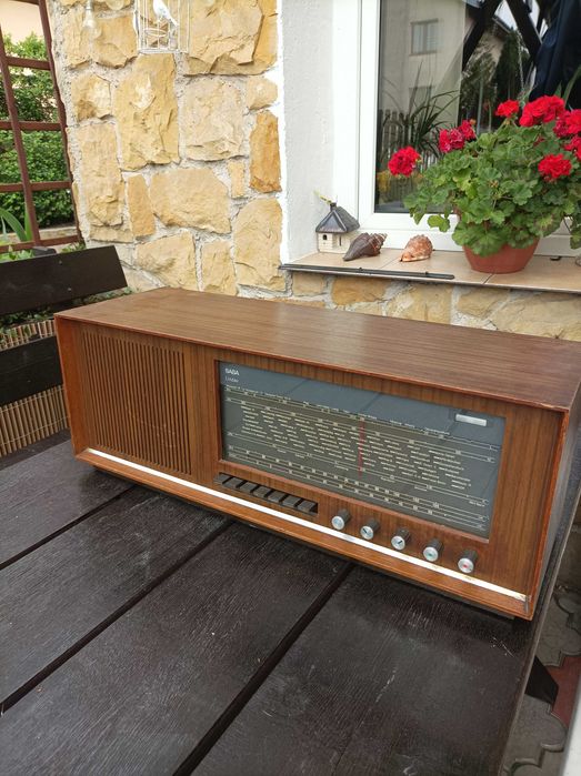 Saba Lindau Li 18 radio lampowe retro Płock • OLX.pl