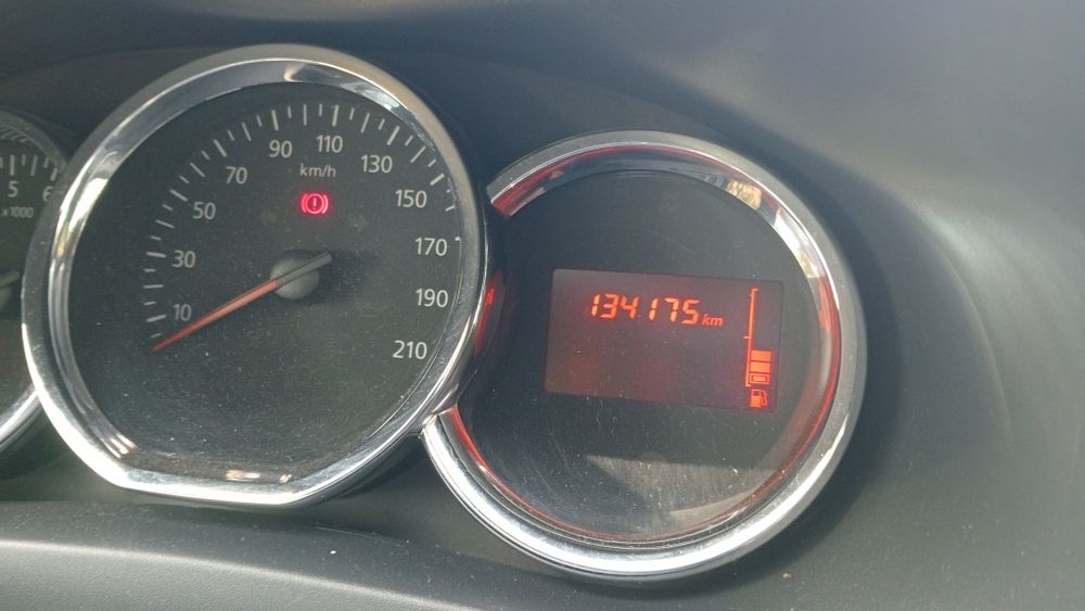 DACIA MCV 2 gasolina 0.9cc 90cv Modelo : LOGAN II MCV Interior : H ...