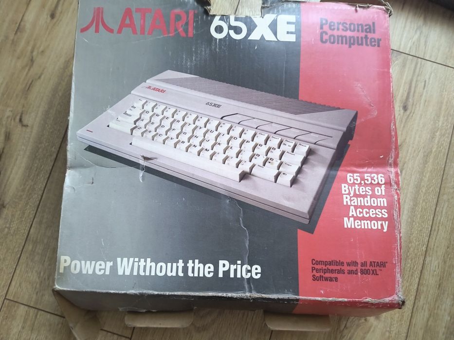 Komputer Atari 65XE to co na zdjęciu Warszawa Rembertów • OLX.pl