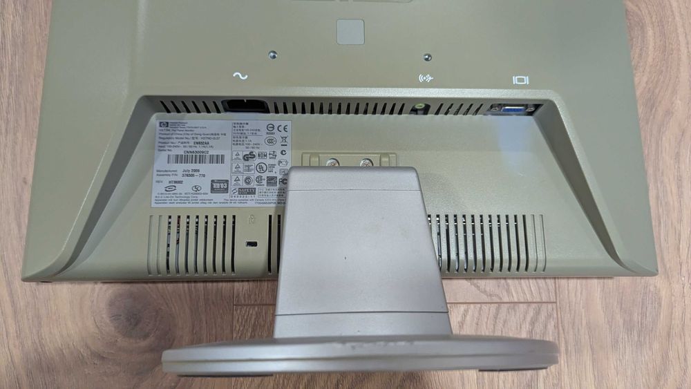 Monitores antigos Carcavelos E Parede • OLX.pt