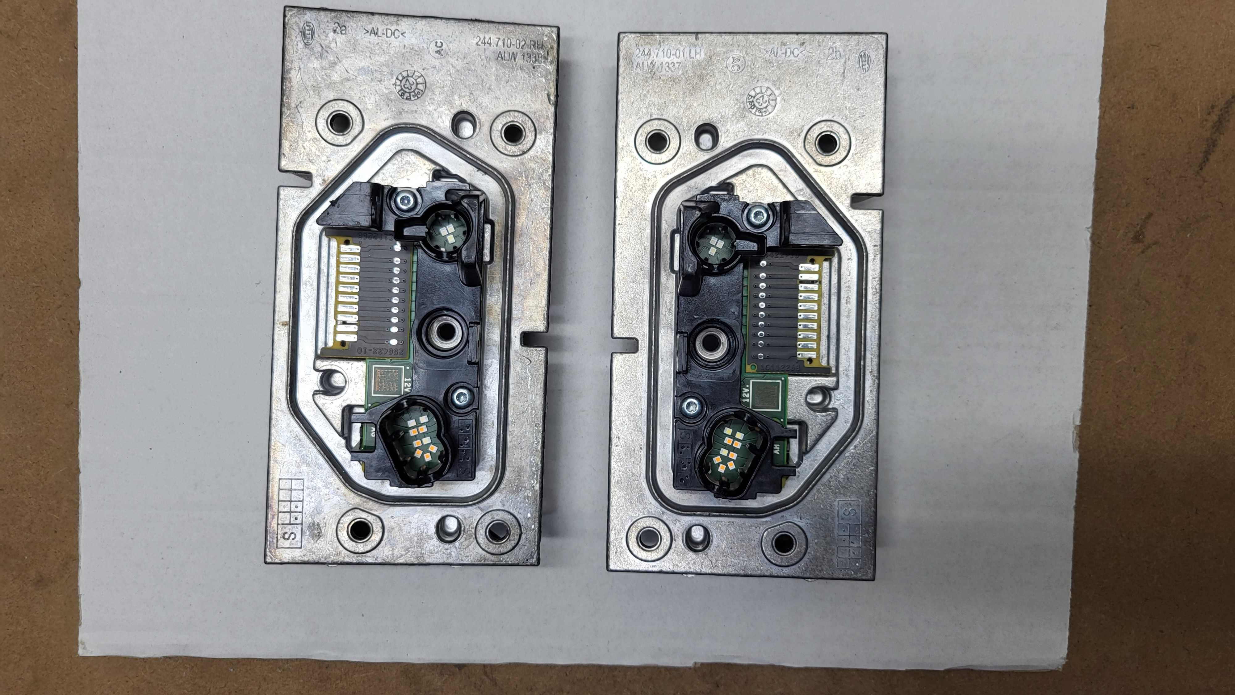 Moduł LED DRL Kierunku Kierunkowskazu BMW G20 G28 LEWY / PRAWY OE NOWY ... Moduł LED DRL Kierunku Kierunkowskazu BMW G20 G28 LEWY / PRAWY OE NOWY ...