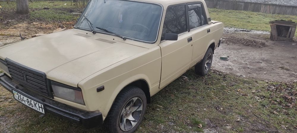 Продам машину Ваз 2107: 35 000 грн. - ВАЗ Саливонки на Olx