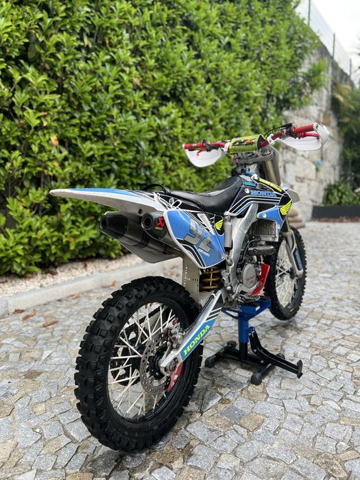 Honda crf r 250 Creixomil • OLX.pt