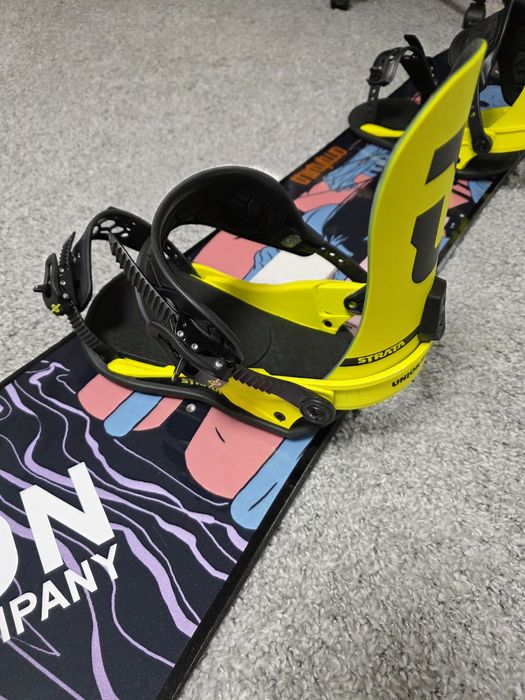 Deska snowboardowa CAPITA Indoor Survival 154 + wiązania UNION Strata ...