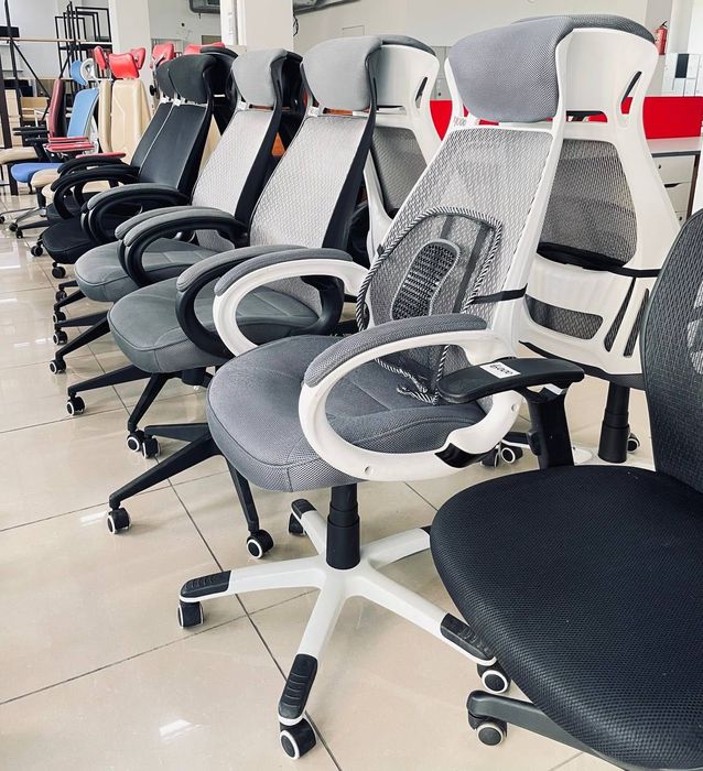 Стільці та крісла керівника офісні 900 грн Офісні меблі Київ на Olx