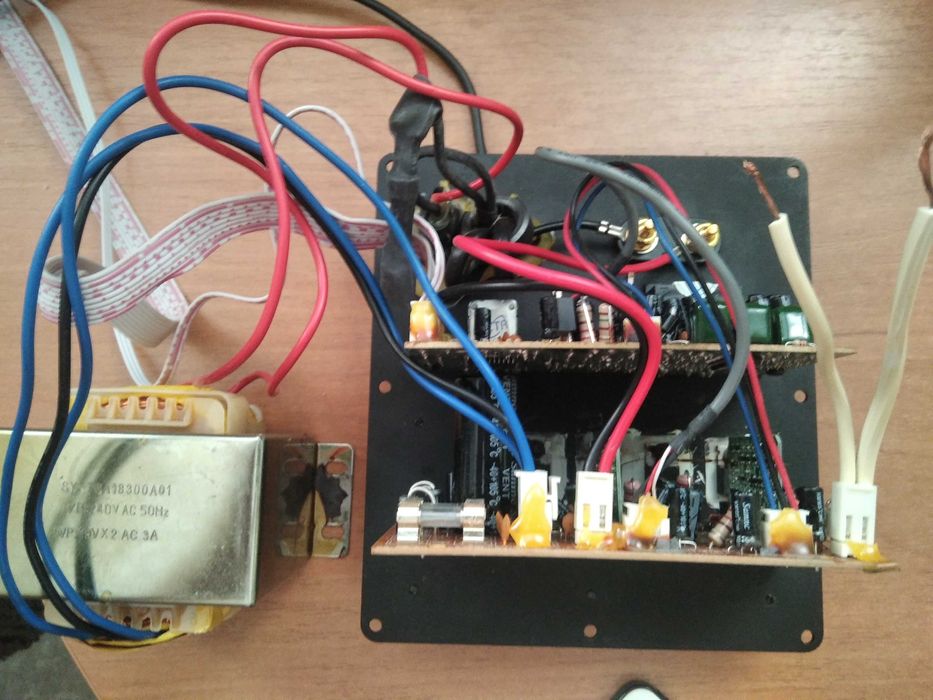Підсилювач з колонок Microlab solo7c: 1 000 грн. - Підсилювачі ...