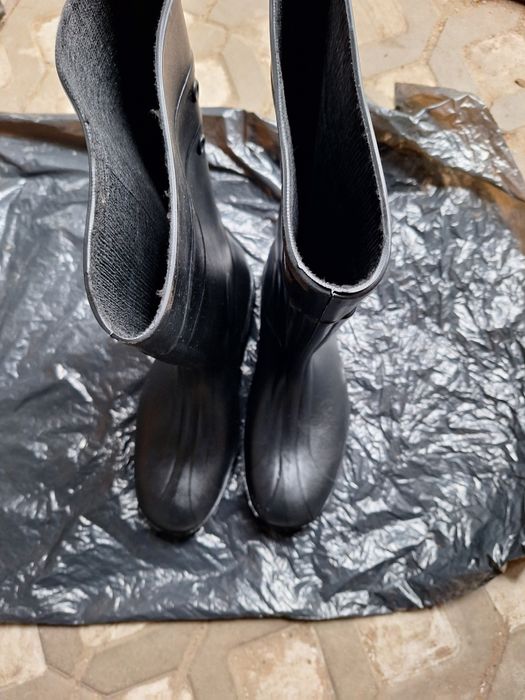 Sprzedam nowe kalosze nr 44 Jaktorów-Kolonia • OLX.pl