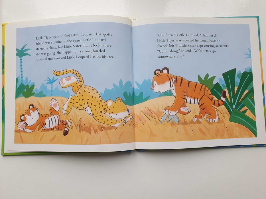 Книга дітям англійською Wait for Me, Little Tiger! пригоди Тигреня: 320 ...