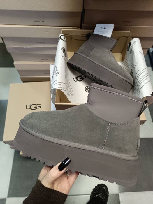 !!!АКЦІЯ!!!Ugg Mini Dipper Platform Thunder: 2 599 грн. - Уггі Київ на Olx