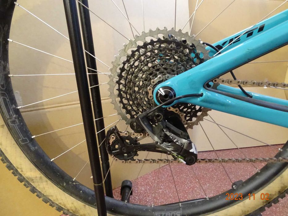 Rower YETI SB 100 (Infinity Switch, Fox Kashima, SRAM X01, Carbon ...