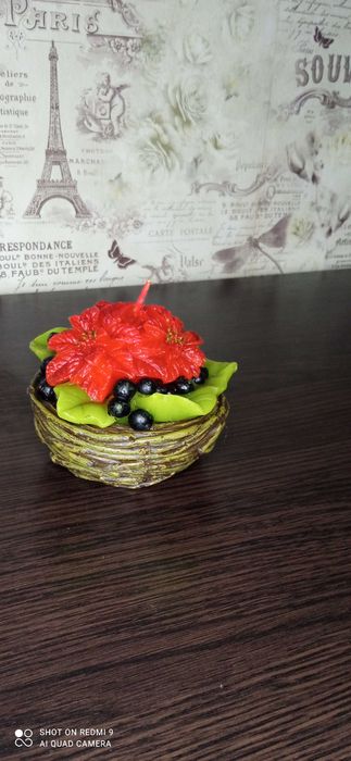Воскова свічка у вигляді корзинки з квітами 200 грн Свечи ручной работы Запорожье на Olx
