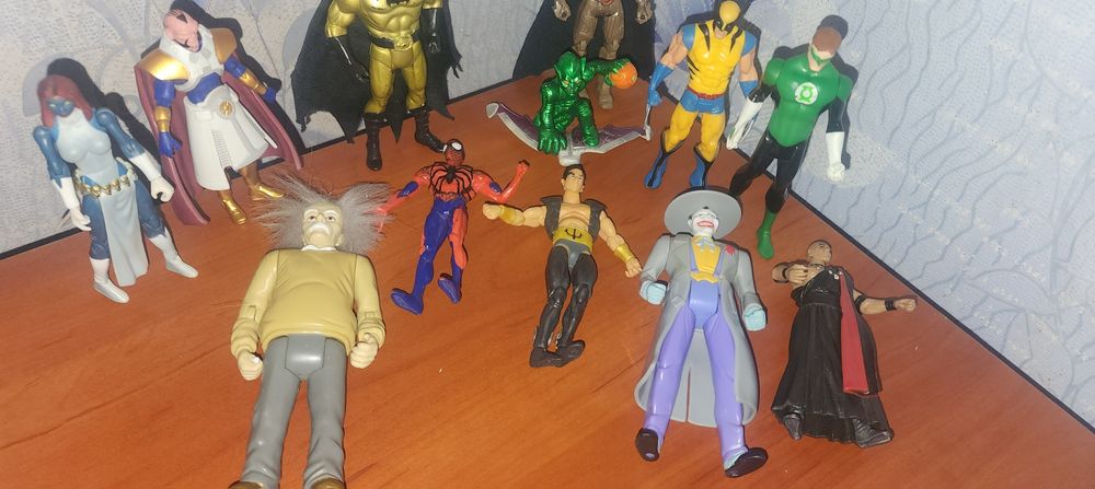 Фигурки Hasbro Kenner Mattel DC Marvel Indiana Jones Spider-Man Batman ...